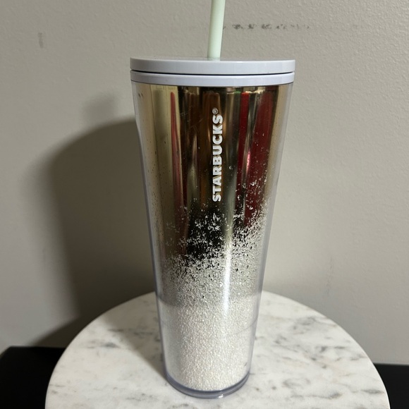 Starbucks | Kitchen | Starbucks Cascading Snow Gold Tumbler 24 Oz Venti ...